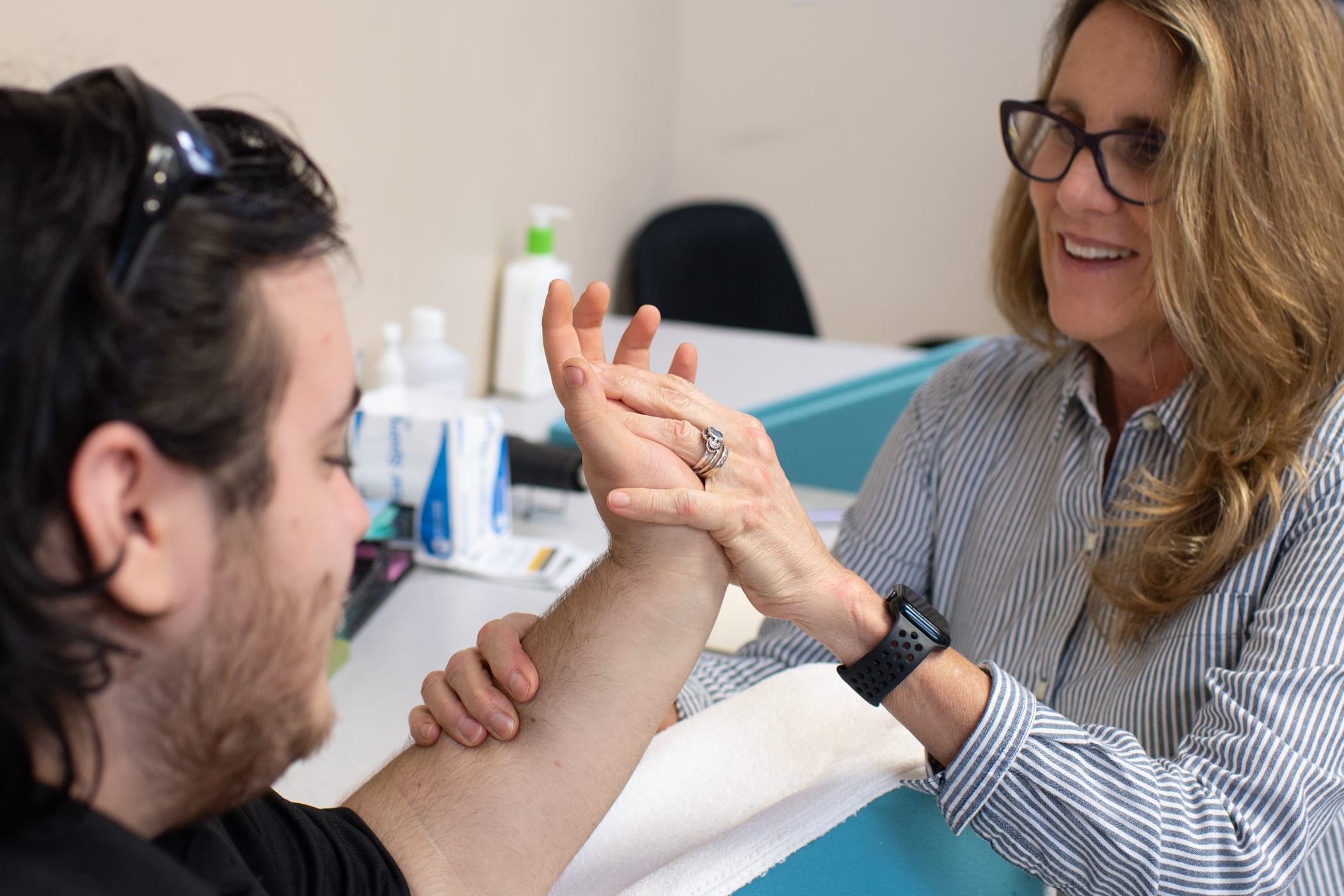 Hand & Ortho · Reviews